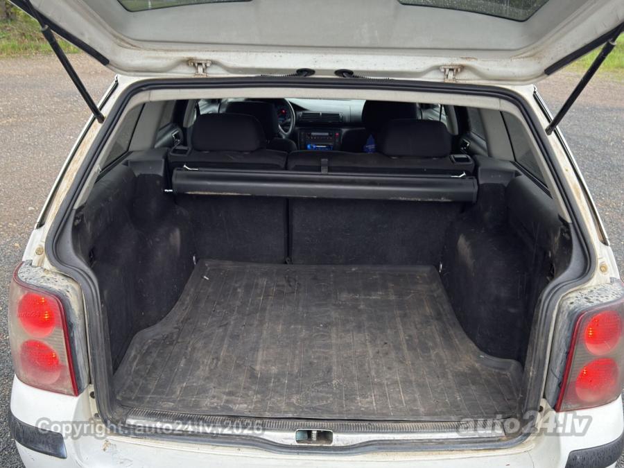 White Volkswagen Passat 2001 in Tallinn, with an engine capacity of 1.90 L and mileage of 490 thousand km for 1900 €, photo 10 on AUTOMOTO.COM.LV