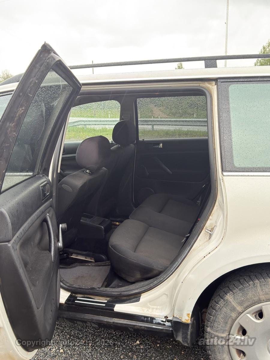 White Volkswagen Passat 2001 in Tallinn, with an engine capacity of 1.90 L and mileage of 490 thousand km for 1900 €, photo 19 on AUTOMOTO.COM.LV