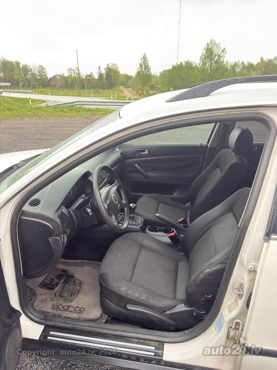 White Volkswagen Passat 2001 in Tallinn, with an engine capacity of 1.90 L and mileage of 490 thousand km for 1900 €, photo 20 on AUTOMOTO.COM.LV