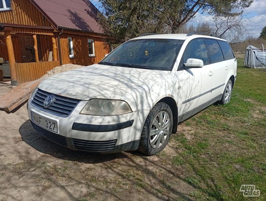 Balts Volkswagen Passat 2002 Viļņa, ar dzinēja tilpumu 1.90 L un nobraukumu 300 tūkst. km par 1150 €, foto 1 vietnē AUTOMOTO.COM.LV
