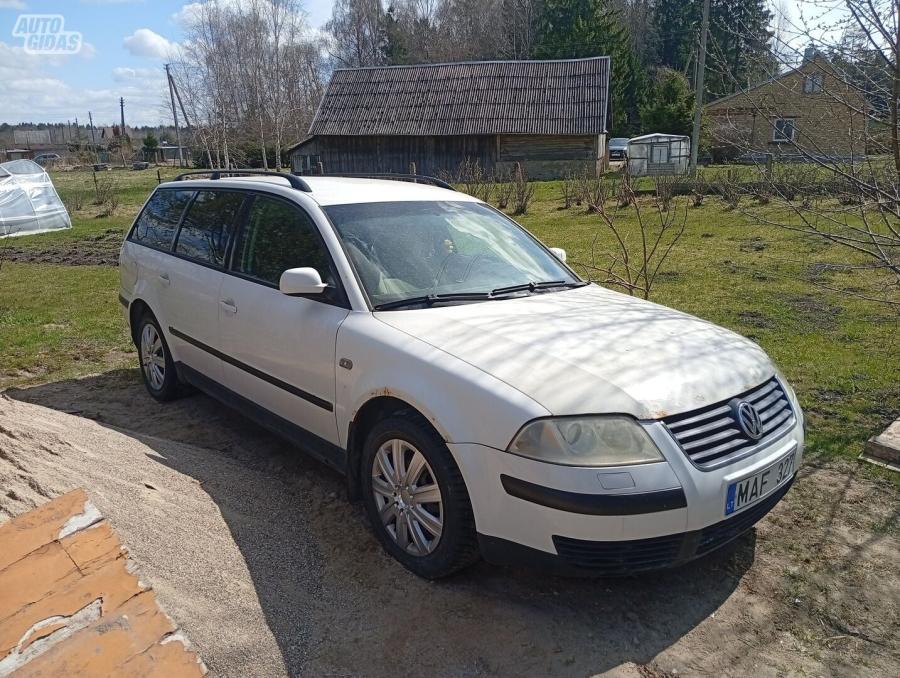 Balts Volkswagen Passat 2002 Viļņa, ar dzinēja tilpumu 1.90 L un nobraukumu 300 tūkst. km par 1150 €, foto 1 vietnē AUTOMOTO.COM.LV