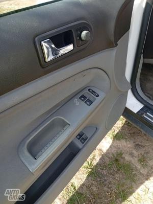 Balts Volkswagen Passat 2002 Viļņa, ar dzinēja tilpumu 1.90 L un nobraukumu 300 tūkst. km par 1150 €, foto 13 vietnē AUTOMOTO.COM.LV