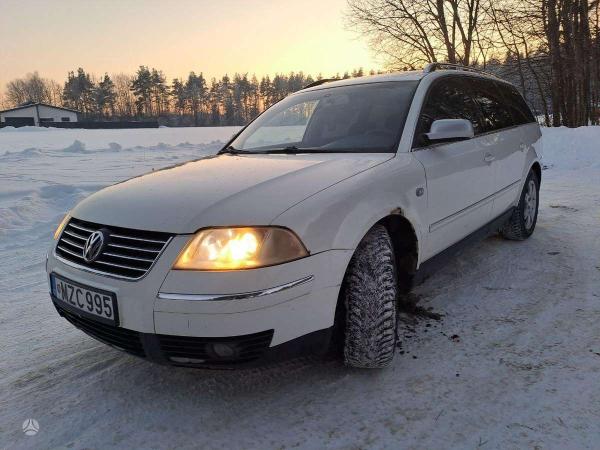 Balts Volkswagen Passat 2003 Viļņa, ar dzinēja tilpumu 2.50 L un nobraukumu 290 tūkst. km par 1340 €, foto 7 vietnē AUTOMOTO.COM.LV