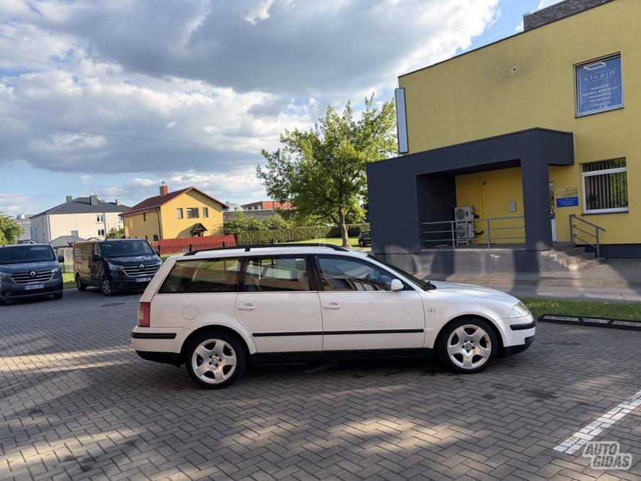 Balts Volkswagen Passat 2003 Jonava, ar dzinēja tilpumu 1.90 L un nobraukumu 500 tūkst. km par 1700 €, foto 5 vietnē AUTOMOTO.COM.LV