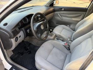 Balts Volkswagen Passat 2003 Jonava, ar dzinēja tilpumu 1.90 L un nobraukumu 500 tūkst. km par 1700 €, foto 13 vietnē AUTOMOTO.COM.LV