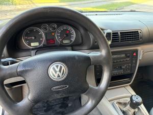 Balts Volkswagen Passat 2003 Jonava, ar dzinēja tilpumu 1.90 L un nobraukumu 500 tūkst. km par 1700 €, foto 15 vietnē AUTOMOTO.COM.LV