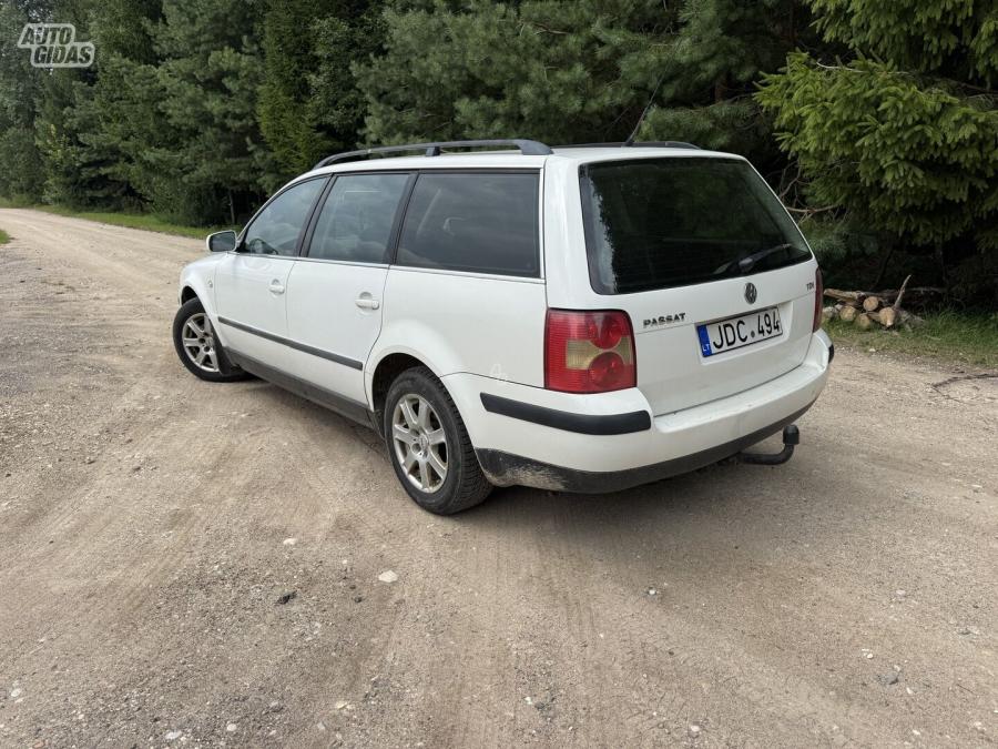 Balts Volkswagen Passat 2003 Kauņa, ar dzinēja tilpumu 1.90 L un nobraukumu 416 tūkst. km par 1550 €, foto 3 vietnē AUTOMOTO.COM.LV