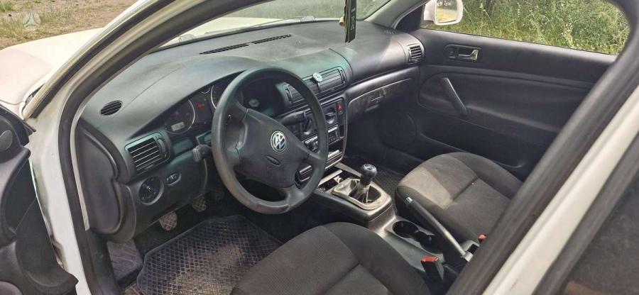 Balts Volkswagen Passat 2004 Kauņa, ar dzinēja tilpumu 1.90 L un nobraukumu 340 tūkst. km par 999 €, foto 7 vietnē AUTOMOTO.COM.LV