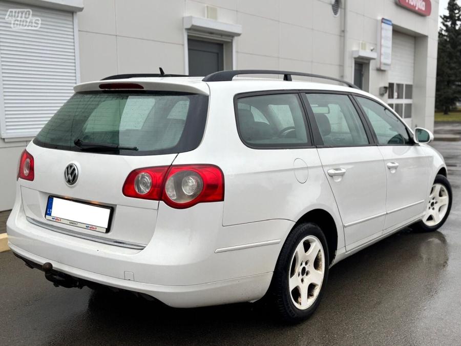 Balts Volkswagen Passat 2005 Kauņa, ar dzinēja tilpumu 2.00 L un nobraukumu 340 tūkst. km par 1850 €, foto 3 vietnē AUTOMOTO.COM.LV
