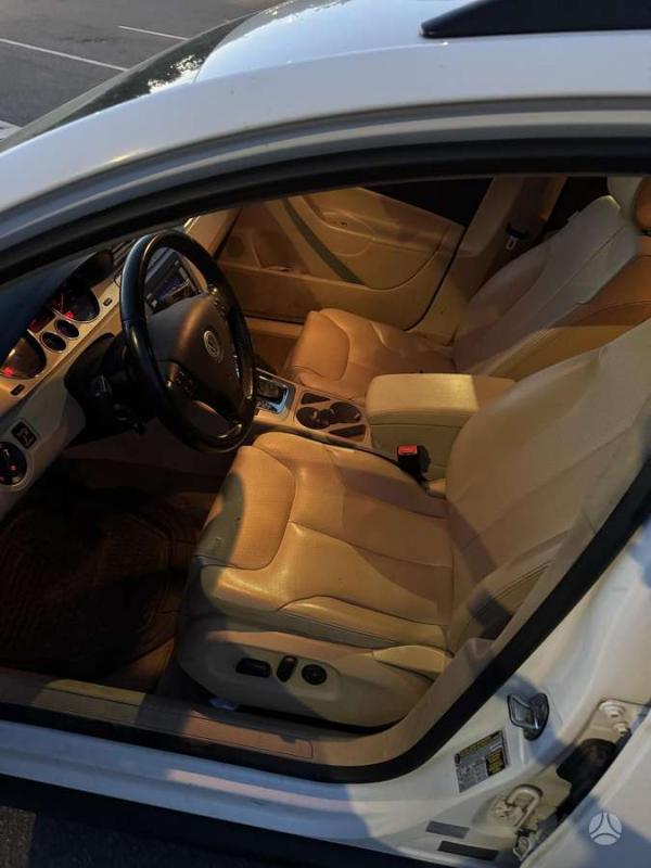 Balts Volkswagen Passat 2008 Viļņa, ar dzinēja tilpumu 2.00 L un nobraukumu 175 tūkst. km par 2450 €, foto 10 vietnē AUTOMOTO.COM.LV