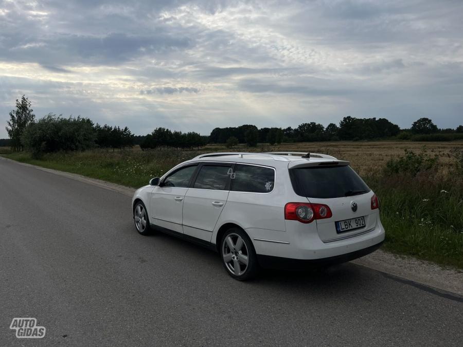 White Volkswagen Passat 2008 in Kaunas, with an engine capacity of 2.00 L and mileage of 375 thousand km for 1400 €, photo 6 on AUTOMOTO.COM.LV