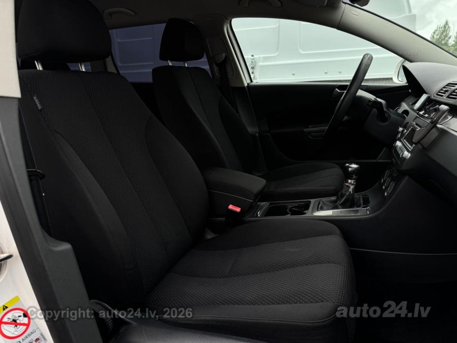 Balts Volkswagen Passat 2008 Tartu, ar dzinēja tilpumu 1.90 L un nobraukumu 0 tūkst. km par 2490 €, foto 10 vietnē AUTOMOTO.COM.LV