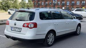 Balts Volkswagen Passat 2009 Viļņa, ar dzinēja tilpumu 1.97 L un nobraukumu 290 tūkst. km par 1500 €, foto 4 vietnē AUTOMOTO.COM.LV