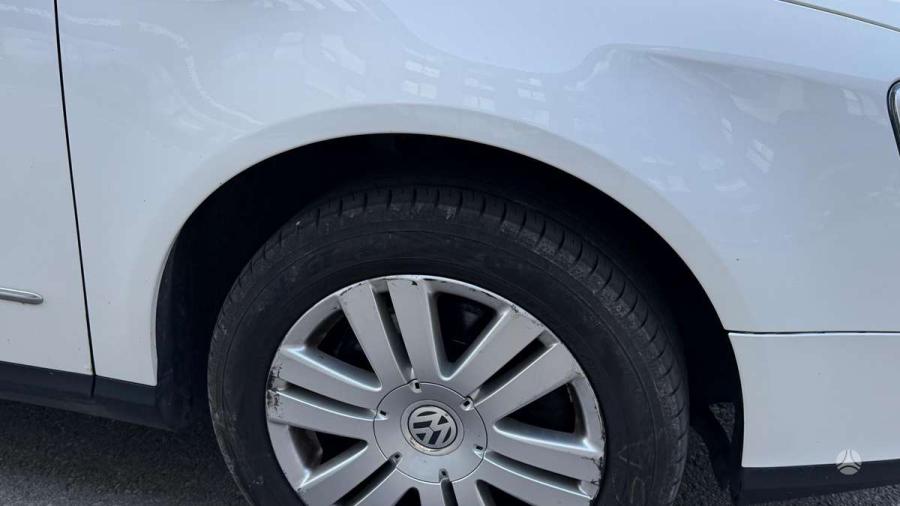Balts Volkswagen Passat 2009 Viļņa, ar dzinēja tilpumu 1.97 L un nobraukumu 290 tūkst. km par 1500 €, foto 8 vietnē AUTOMOTO.COM.LV