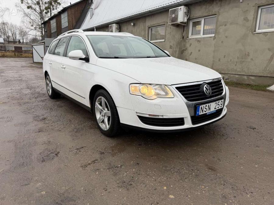 Balts Volkswagen Passat 2010 Kauņa, ar dzinēja tilpumu 1.60 L un nobraukumu 421 tūkst. km par 1650 €, foto 2 vietnē AUTOMOTO.COM.LV