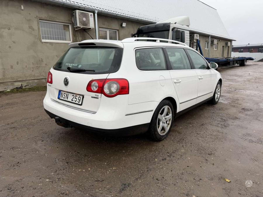 Balts Volkswagen Passat 2010 Kauņa, ar dzinēja tilpumu 1.60 L un nobraukumu 421 tūkst. km par 1650 €, foto 3 vietnē AUTOMOTO.COM.LV