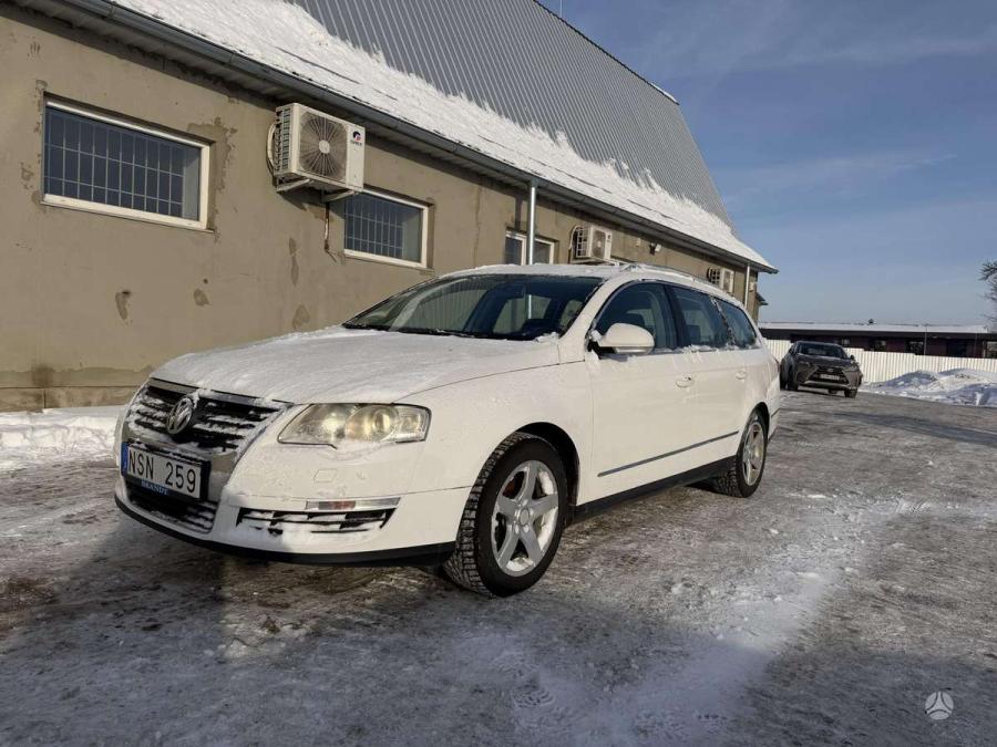 Balts Volkswagen Passat 2010 Kauņa, ar dzinēja tilpumu 1.60 L un nobraukumu 421 tūkst. km par 1600 €, foto 3 vietnē AUTOMOTO.COM.LV