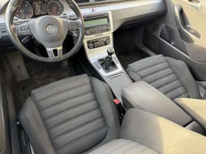Balts Volkswagen Passat 2010 Kauņa, ar dzinēja tilpumu 1.60 L un nobraukumu 421 tūkst. km par 1600 €, foto 6 vietnē AUTOMOTO.COM.LV