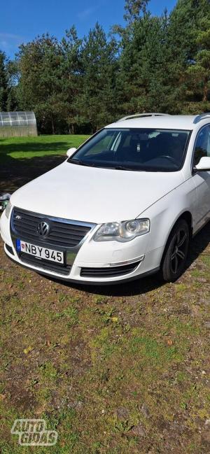 Balts Volkswagen Passat 2010 Panevēža, ar dzinēja tilpumu 1.40 L un nobraukumu 263 tūkst. km par 3100 €, foto 4 vietnē AUTOMOTO.COM.LV