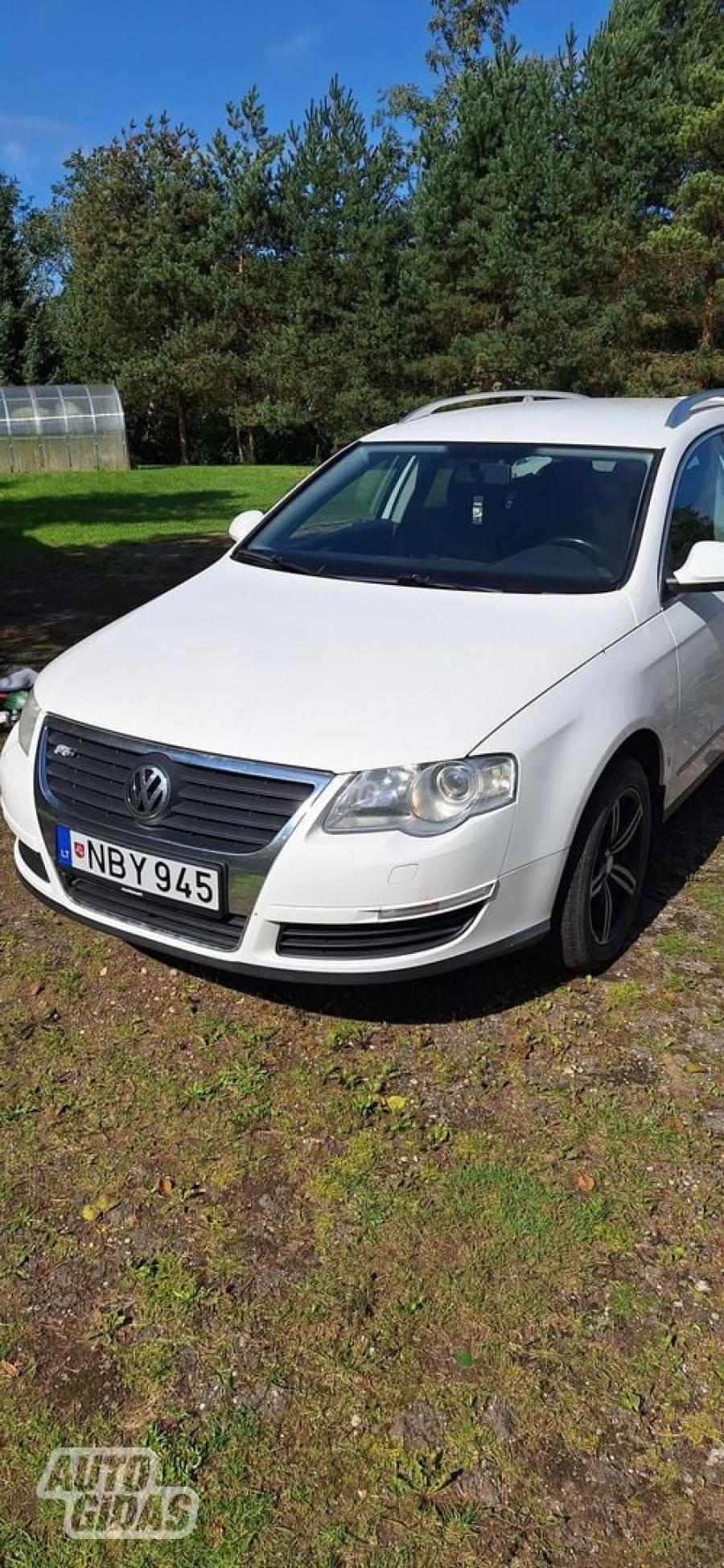 Balts Volkswagen Passat 2010 Panevēža, ar dzinēja tilpumu 1.40 L un nobraukumu 263 tūkst. km par 3100 €, foto 4 vietnē AUTOMOTO.COM.LV