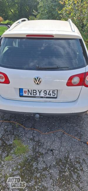 Balts Volkswagen Passat 2010 Panevēža, ar dzinēja tilpumu 1.40 L un nobraukumu 263 tūkst. km par 3100 €, foto 7 vietnē AUTOMOTO.COM.LV