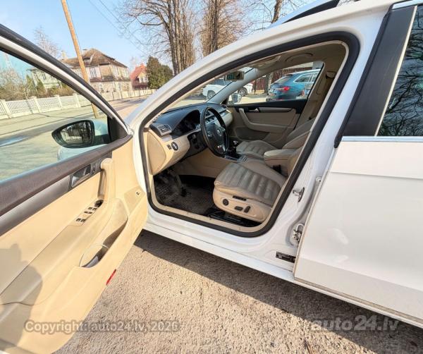 White Volkswagen Passat 2011 in Tartu, with an engine capacity of 1.40 L and mileage of 396 thousand km for 2818 €, photo 8 on AUTOMOTO.COM.LV