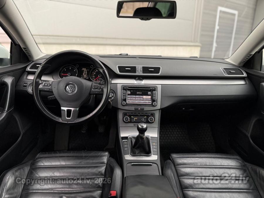 Balts Volkswagen Passat 2011 Tartu, ar dzinēja tilpumu 2.00 L un nobraukumu 243 tūkst. km par 4800 €, foto 8 vietnē AUTOMOTO.COM.LV