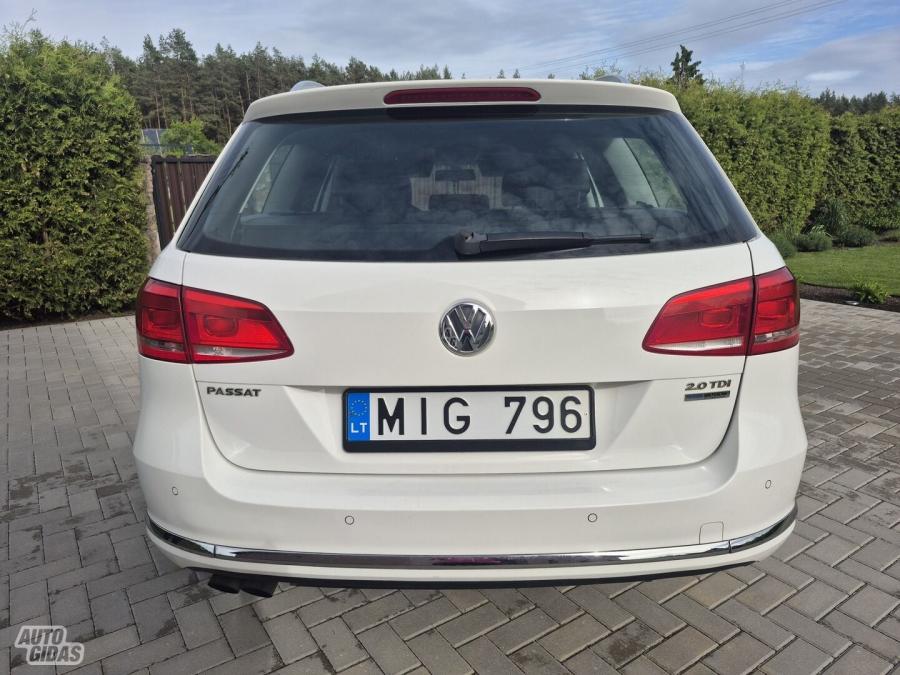 Balts Volkswagen Passat 2011 Jonava, ar dzinēja tilpumu 2.00 L un nobraukumu 315 tūkst. km par 4000 €, foto 8 vietnē AUTOMOTO.COM.LV