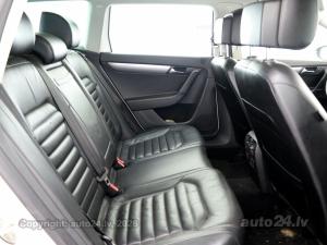 White Volkswagen Passat 2011 in Tallinn, with an engine capacity of 1.40 L and mileage of 335 thousand km for 899 €, photo 8 on AUTOMOTO.COM.LV