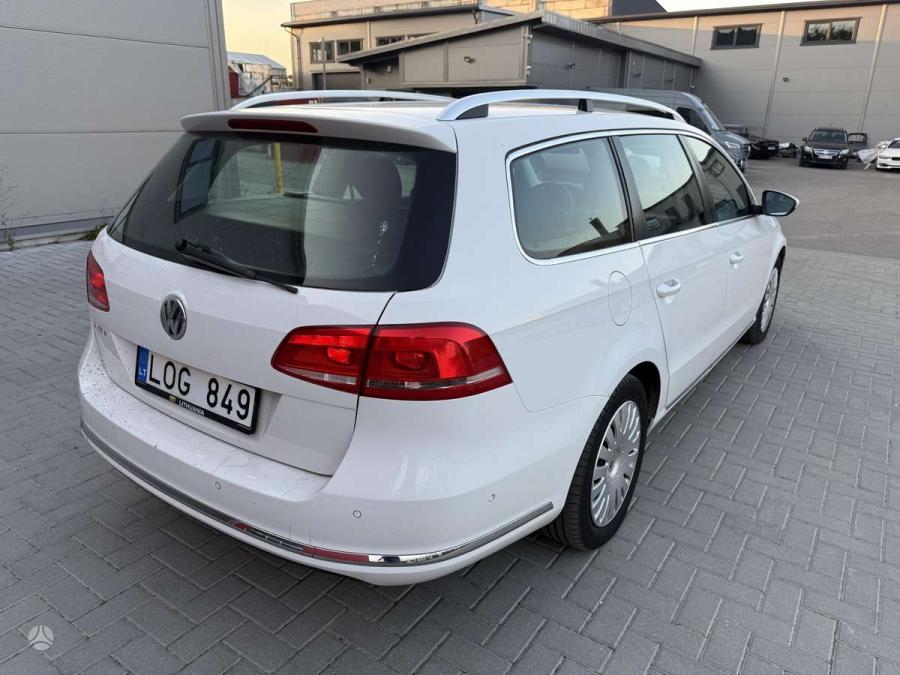Balts Volkswagen Passat 2011 Viļņa, ar dzinēja tilpumu 1.39 L un nobraukumu 199 tūkst. km par 2200 €, foto 6 vietnē AUTOMOTO.COM.LV
