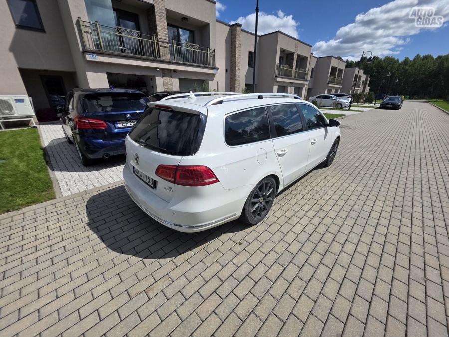 Balts Volkswagen Passat 2011 Šauļi, ar dzinēja tilpumu 1.40 L un nobraukumu 377 tūkst. km par 2200 €, foto 1 vietnē AUTOMOTO.COM.LV