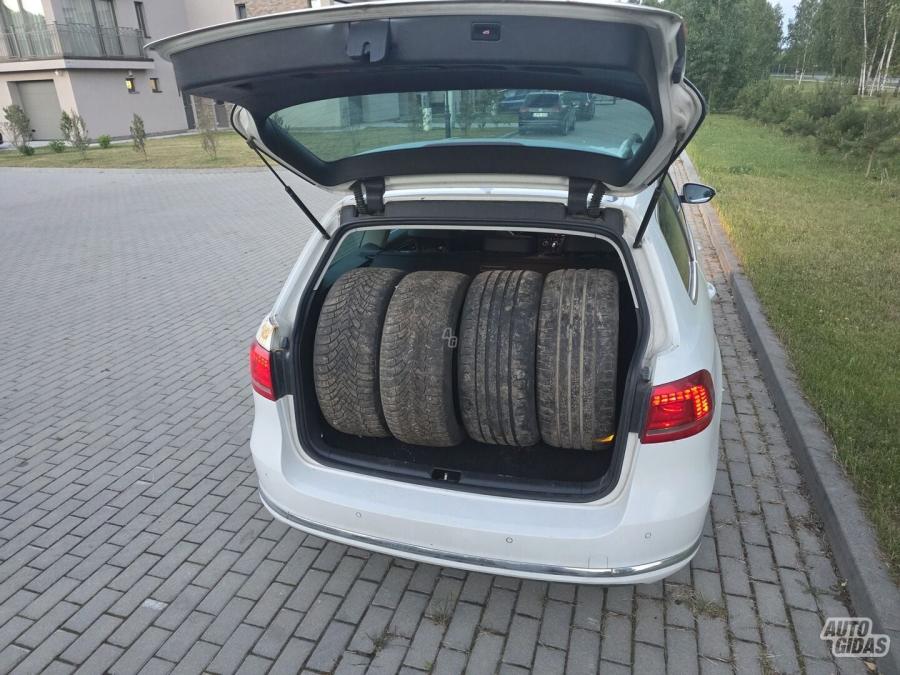 Balts Volkswagen Passat 2011 Šauļi, ar dzinēja tilpumu 1.40 L un nobraukumu 377 tūkst. km par 2200 €, foto 6 vietnē AUTOMOTO.COM.LV