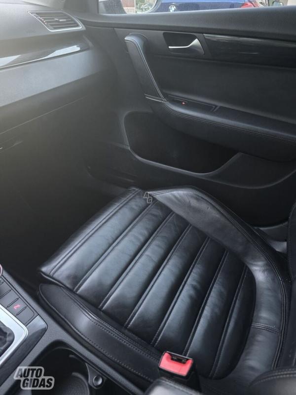 Balts Volkswagen Passat 2011 Šauļi, ar dzinēja tilpumu 1.40 L un nobraukumu 377 tūkst. km par 2200 €, foto 10 vietnē AUTOMOTO.COM.LV