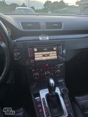Balts Volkswagen Passat 2011 Šauļi, ar dzinēja tilpumu 1.40 L un nobraukumu 377 tūkst. km par 2200 €, foto 15 vietnē AUTOMOTO.COM.LV