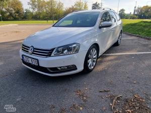 Balts Volkswagen Passat 2011 Kauņa, ar dzinēja tilpumu 2.00 L un nobraukumu 344 tūkst. km par 5200 €, foto  vietnē AUTOMOTO.COM.LV