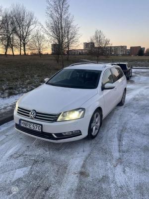 Balts Volkswagen Passat 2012 Šauļi, ar dzinēja tilpumu 1.97 L un nobraukumu 270 tūkst. km par 6250 €, foto  vietnē AUTOMOTO.COM.LV