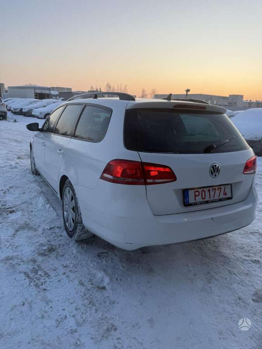 Balts Volkswagen Passat 2012 Jurbarkas, ar dzinēja tilpumu 1.97 L un nobraukumu 250 tūkst. km par 3999 €, foto 5 vietnē AUTOMOTO.COM.LV