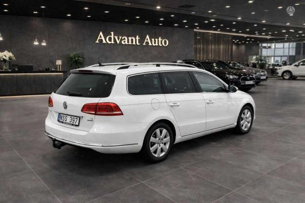 Balts Volkswagen Passat 2012 Viļņa, ar dzinēja tilpumu 1.39 L un nobraukumu 282 tūkst. km par 6600 €, foto 3 vietnē AUTOMOTO.COM.LV