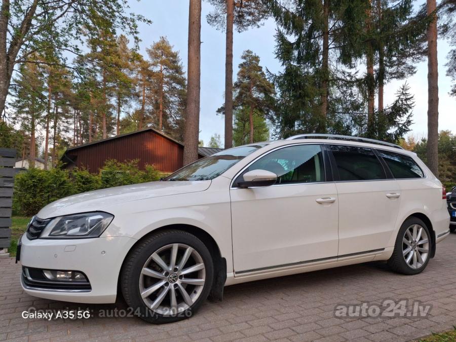 White Volkswagen Passat 2012 in Tallinn, with an engine capacity of 2.00 L and mileage of 291 thousand km for 5490 €, photo 5 on AUTOMOTO.COM.LV
