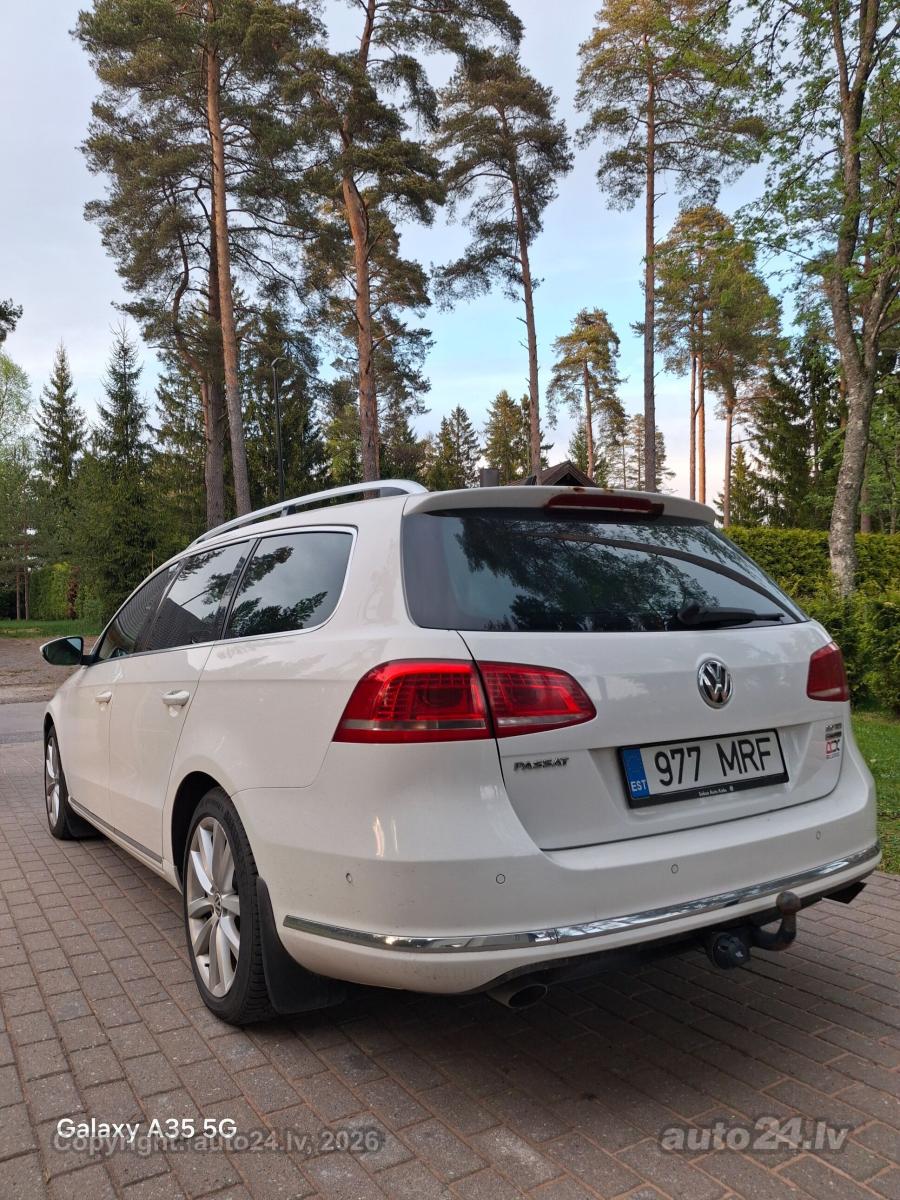 White Volkswagen Passat 2012 in Tallinn, with an engine capacity of 2.00 L and mileage of 291 thousand km for 5490 €, photo 6 on AUTOMOTO.COM.LV