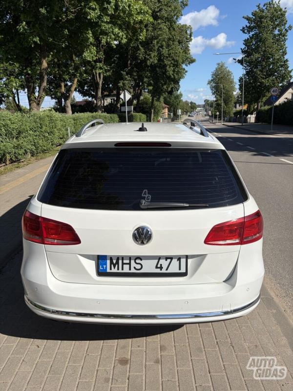 Balts Volkswagen Passat 2012 Ukmergė, ar dzinēja tilpumu 2.00 L un nobraukumu 380 tūkst. km par 4700 €, foto 8 vietnē AUTOMOTO.COM.LV