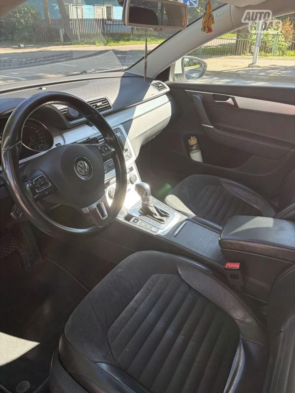 Balts Volkswagen Passat 2012 Ukmergė, ar dzinēja tilpumu 2.00 L un nobraukumu 380 tūkst. km par 4700 €, foto 10 vietnē AUTOMOTO.COM.LV