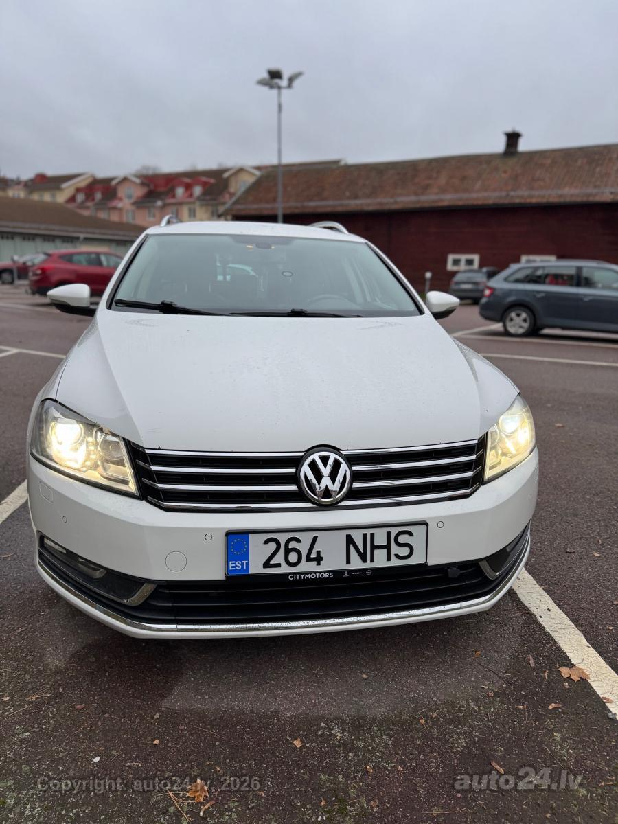 White Volkswagen Passat 2012 in Tallinn, with an engine capacity of 2.00 L and mileage of 184 thousand km for 7698 €, photo 3 on AUTOMOTO.COM.LV