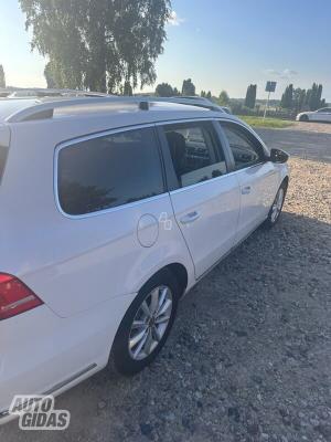 Balts Volkswagen Passat 2012 Viļņa, ar dzinēja tilpumu 1.40 L un nobraukumu 375 tūkst. km par 2200 €, foto 4 vietnē AUTOMOTO.COM.LV