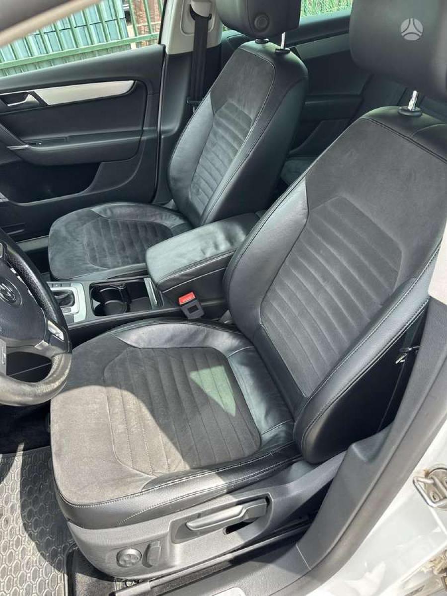 White Volkswagen Passat 2012 in Vilnius, with an engine capacity of 1.97 L and mileage of 305 thousand km for 5750 €, photo 13 on AUTOMOTO.COM.LV