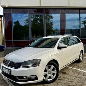Balts Volkswagen Passat 2012 Kaišiadorys, ar dzinēja tilpumu 2.00 L un nobraukumu 298 tūkst. km par 3650 €, foto  vietnē AUTOMOTO.COM.LV