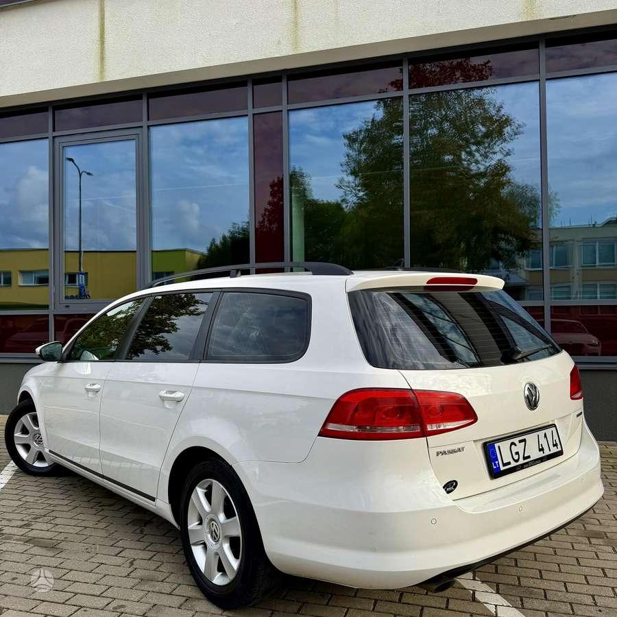 Balts Volkswagen Passat 2012 Kaišiadorys, ar dzinēja tilpumu 2.00 L un nobraukumu 298 tūkst. km par 3650 €, foto 6 vietnē AUTOMOTO.COM.LV