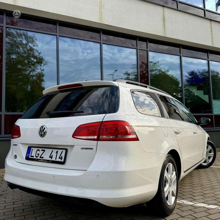 Balts Volkswagen Passat 2012 Kaišiadorys, ar dzinēja tilpumu 2.00 L un nobraukumu 298 tūkst. km par 3650 €, foto 12 vietnē AUTOMOTO.COM.LV