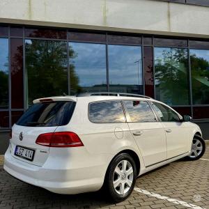 Balts Volkswagen Passat 2012 Kaišiadorys, ar dzinēja tilpumu 2.00 L un nobraukumu 298 tūkst. km par 3650 €, foto 13 vietnē AUTOMOTO.COM.LV