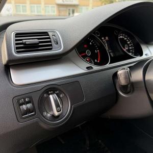 Balts Volkswagen Passat 2012 Kaišiadorys, ar dzinēja tilpumu 2.00 L un nobraukumu 298 tūkst. km par 3650 €, foto 29 vietnē AUTOMOTO.COM.LV
